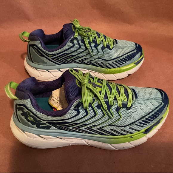 Hoka One One | Shoes | Women Hoka One One Clinton 4 Athletic Shoes Size ...